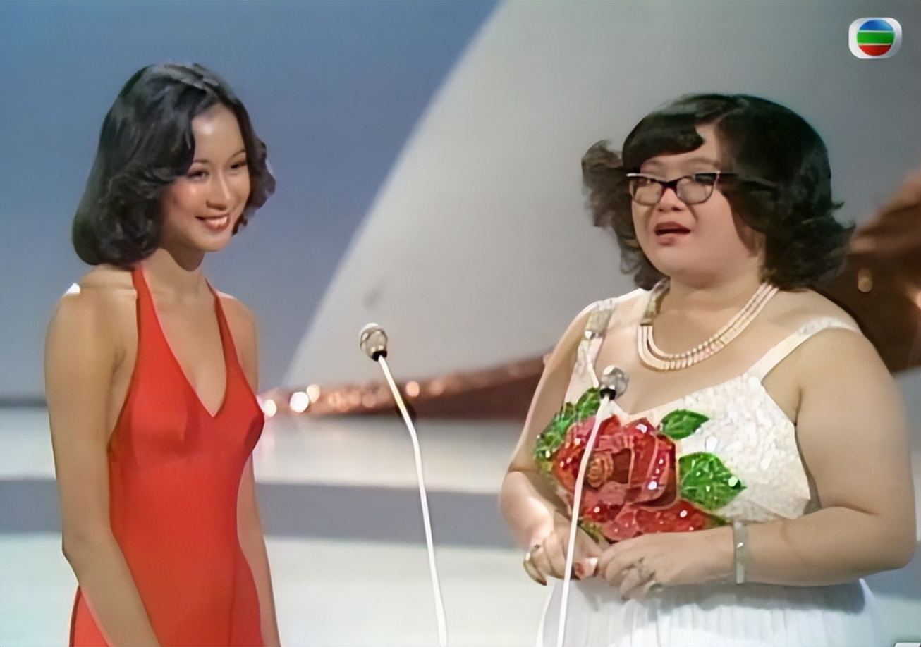 The 64-year-old "Beautiful Lady" Zhu Lingling is fatter!The skin is ...
