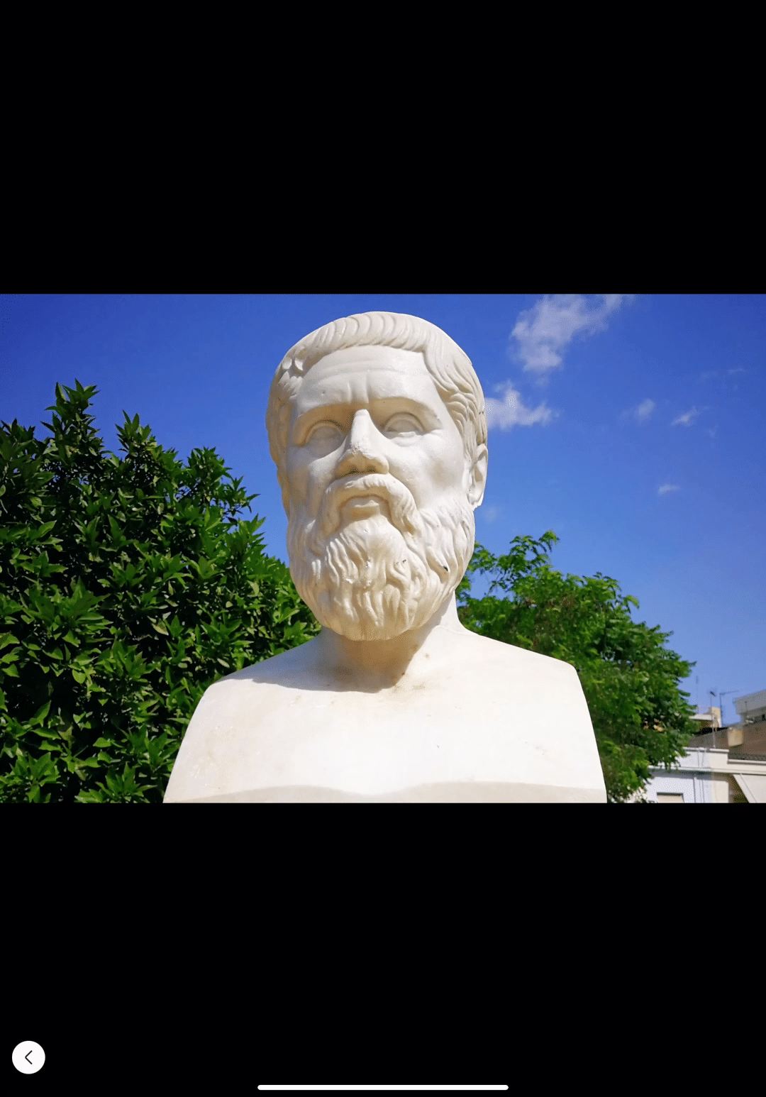 Although he is rich and knowledgeable, he is not ashamed to ask ...