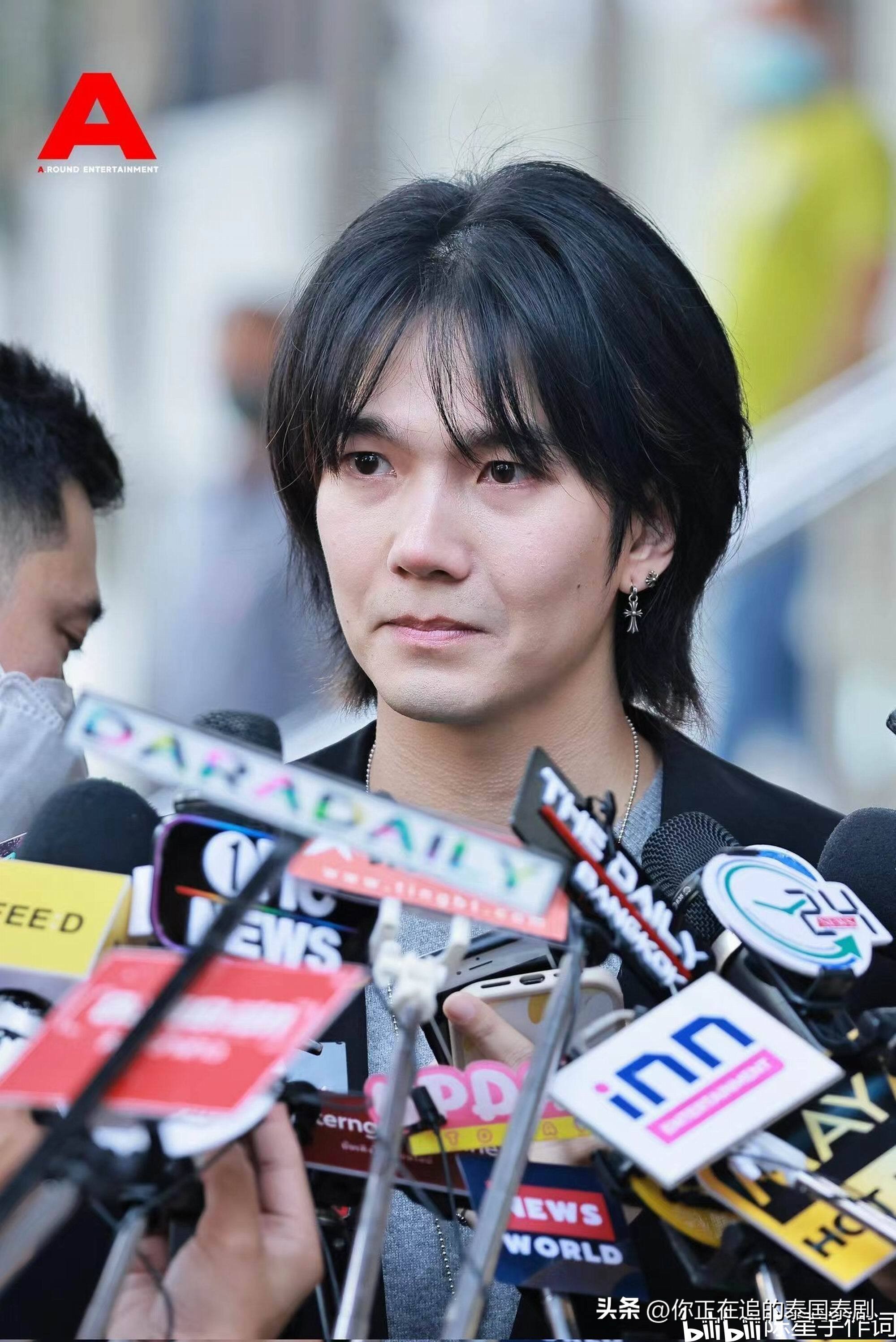 Thai actor Jin Jiancheng cried! With tears in his eyes, Build thanked ...