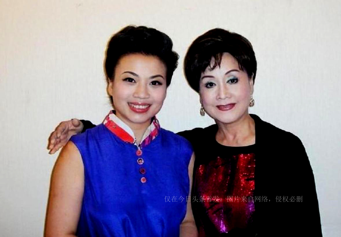 "Queen of Folk Songs" Zhang Ye, single and childless at 54 years old ...