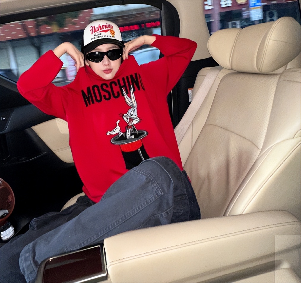 "Eternal Night Galaxy" has started filming, and we are looking forward ...