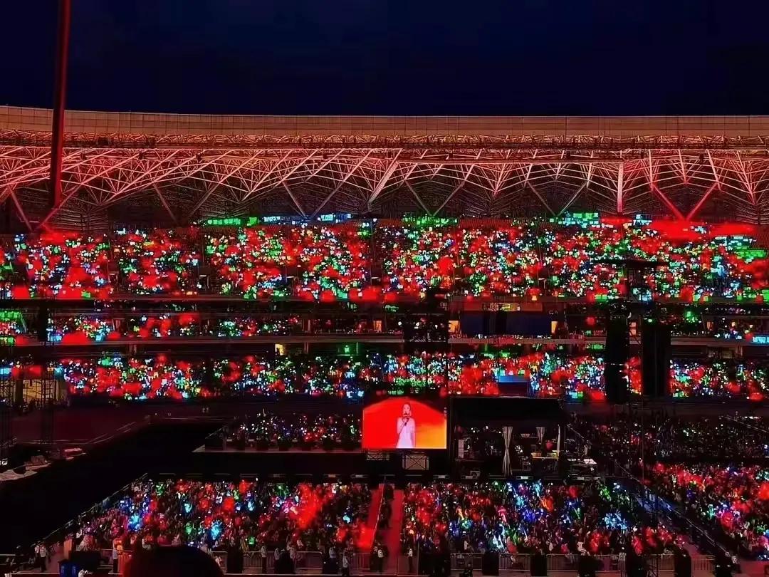 TFBOYS 10th Anniversary Concert: The collision between memory and ...