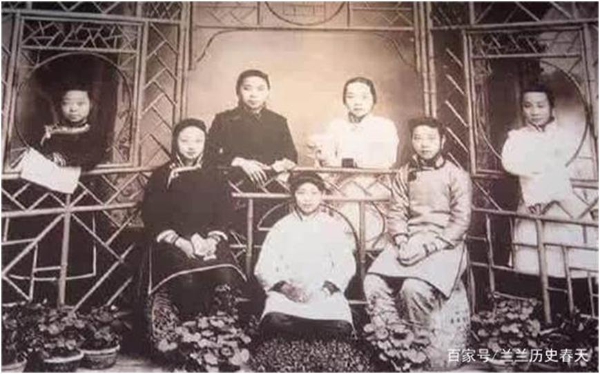 Ma Yifu's Past: A Dialogue between Weng and Son-in-Law - iNEWS
