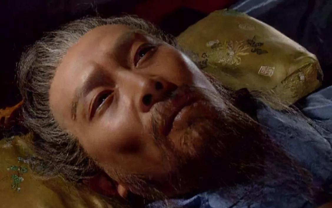 Zhuge Liang gave Sima Yi a set of women's clothes, and Sima Yi received a firm prediction: Zhuge ...