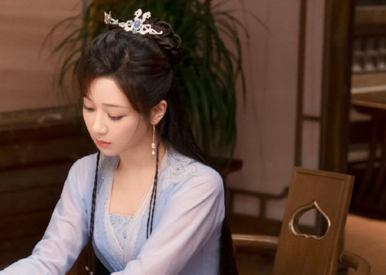 "The Secret of Canglan" is more popular than "Agarwood is like crumbs ...