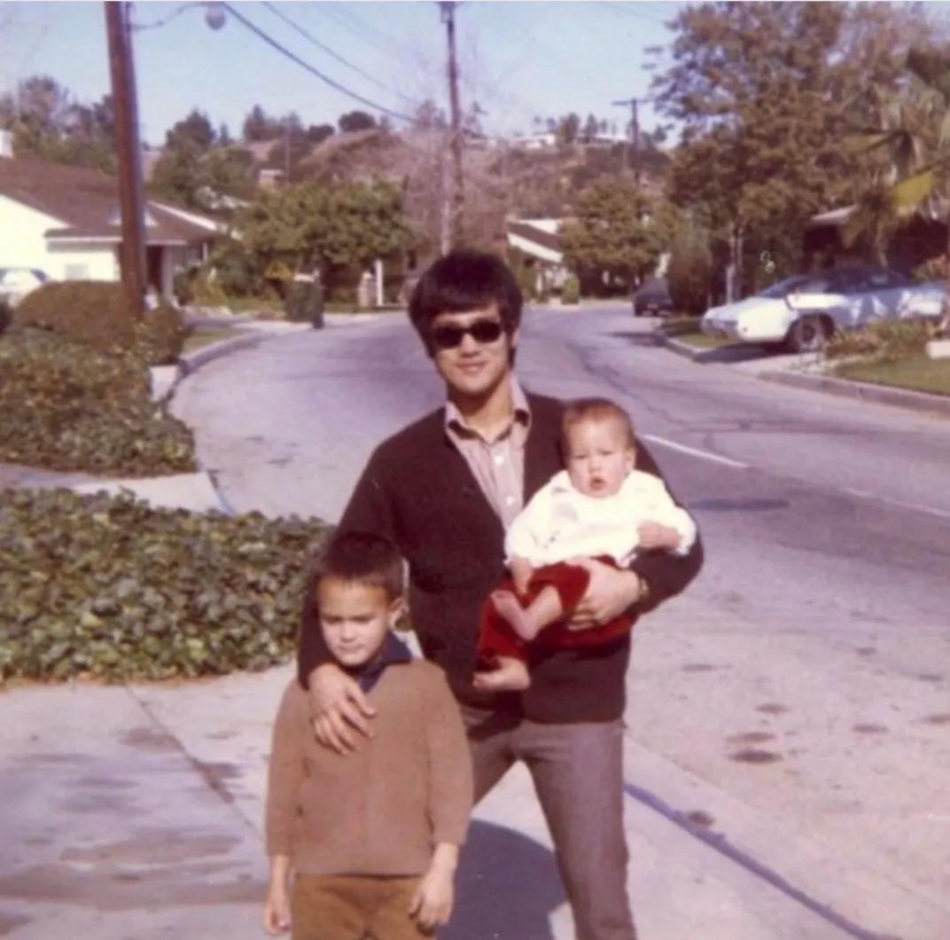 Bruce Lee's fashion code - iNEWS