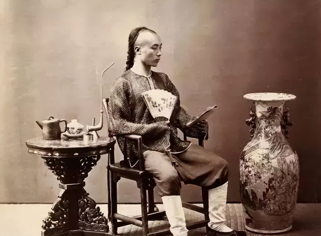 Hong Rengan's son took arms kickbacks, went to Shanghai to be a ...