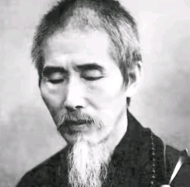 A generation of eminent monks, Master Xuyun, passed away at the age of ...