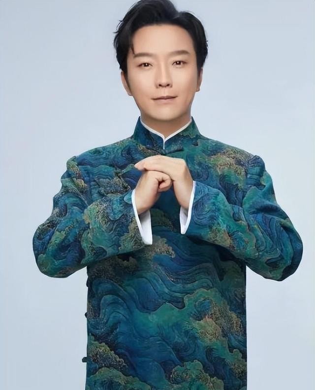 The clown Li Yugang has fallen from the altar and is no longer ...