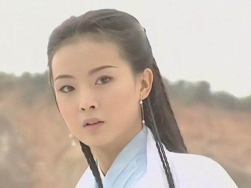 "Qing Gege" Wang Yan: Married to a wealthy family at the age of 23, her ...