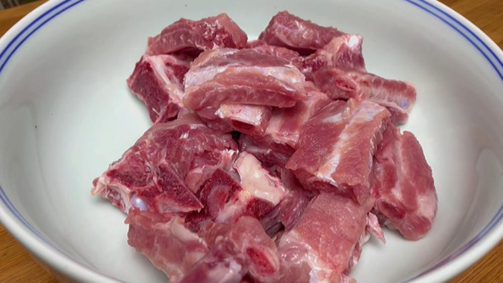 The pork ribs are so delicious, tender and juicy, not fishy, not greasy ...