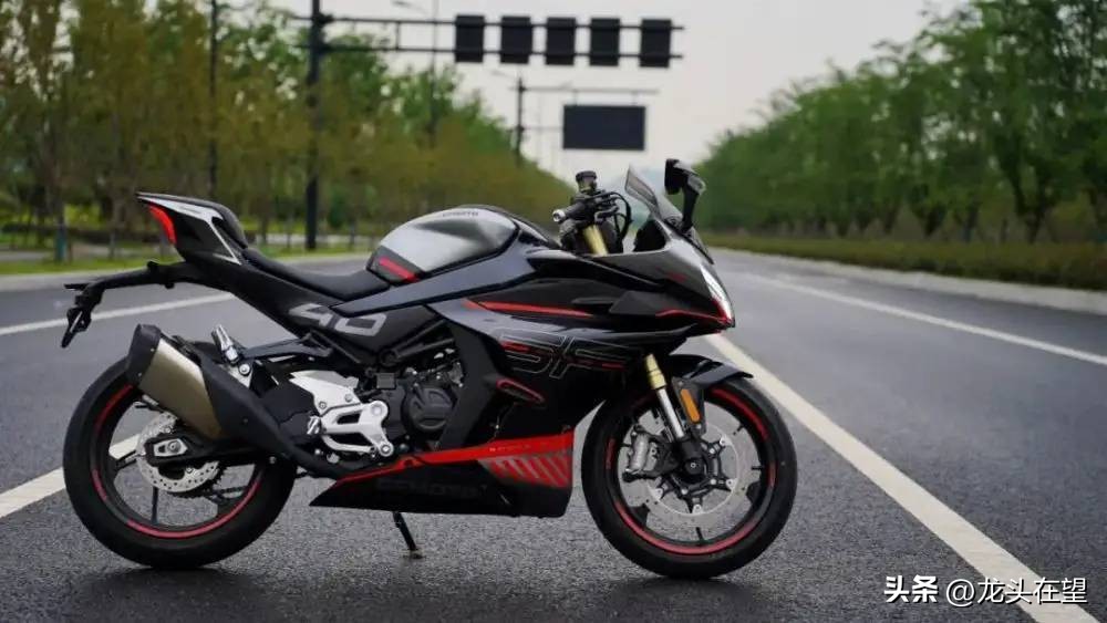 One leaf knows the autumn, I look at the January model list of "Motor ...