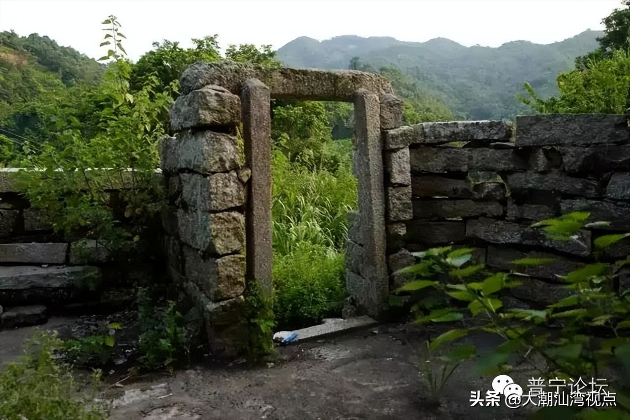Wanzai Village, a beautiful ancient village in Puning, is like an ...