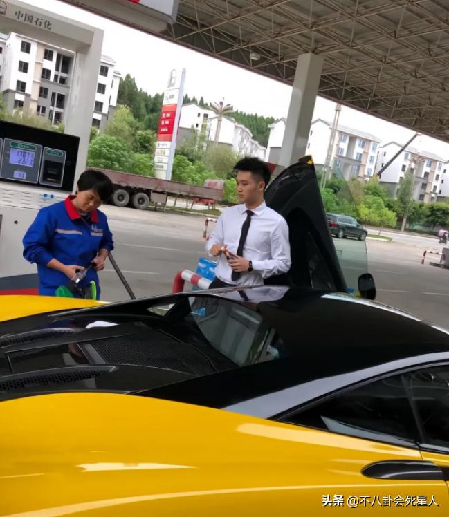 Female Internet celebrities are getting better and better to marry ...