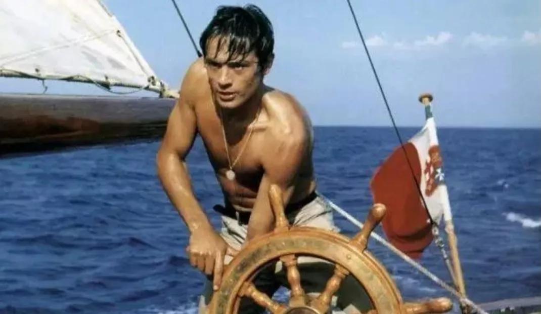 Alain DeLong-the French male god who has overdrawn the handsome face of ...