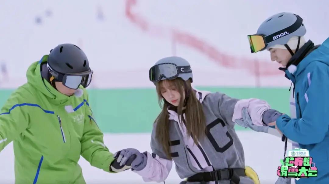 Yu Shuxin and Lin Yi cooperated with skiing CP, it was super sweet and ...