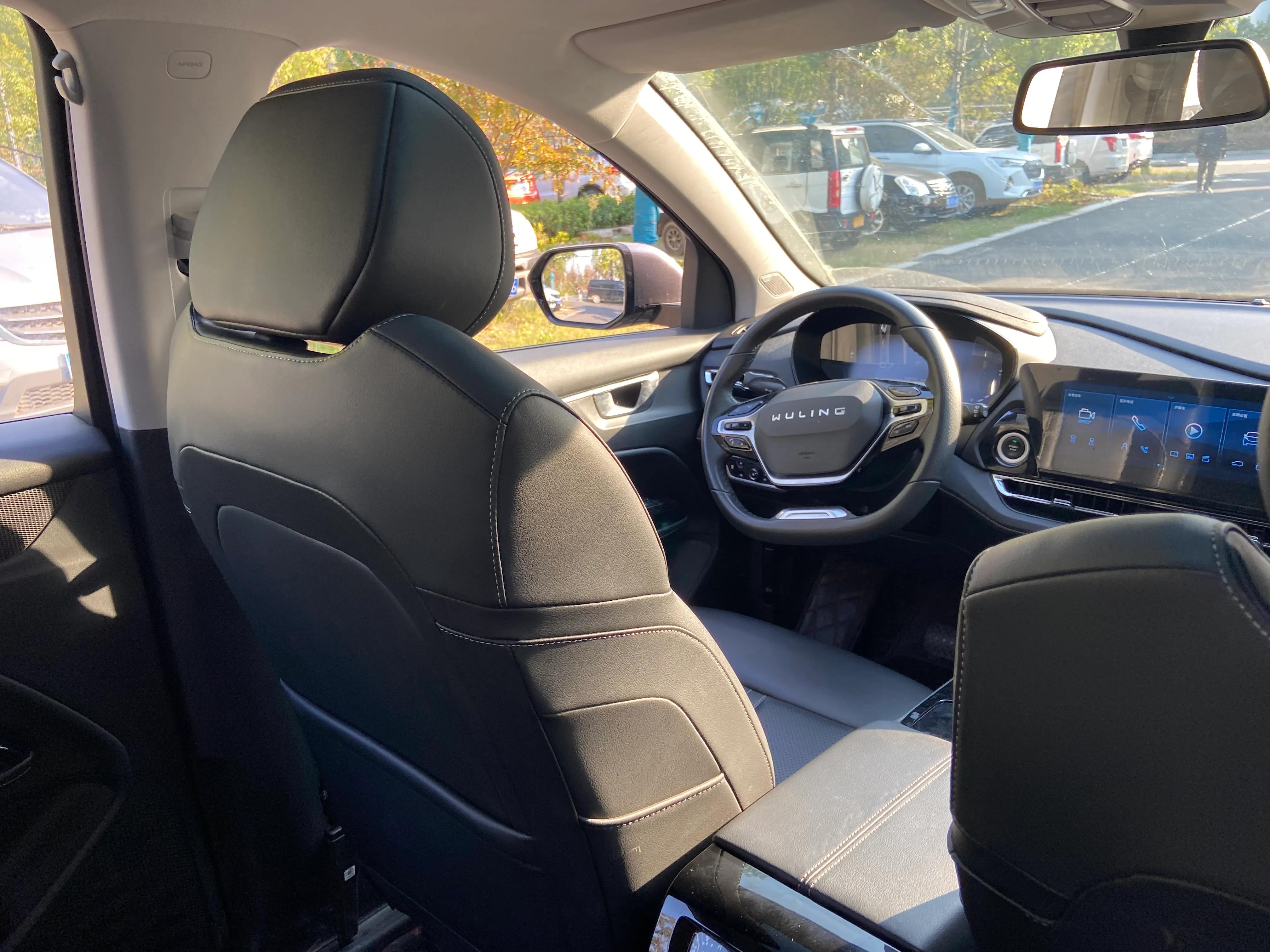 A reading light made me fall in love with the Capgemini second row - iNEWS