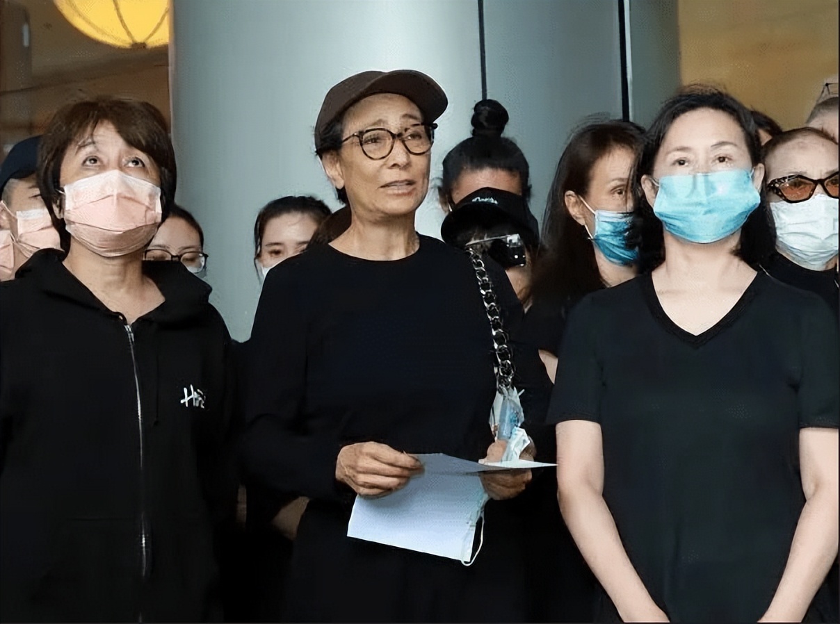 He Chaolian and Liang Anqi inspected the gambling king's property, Dou ...