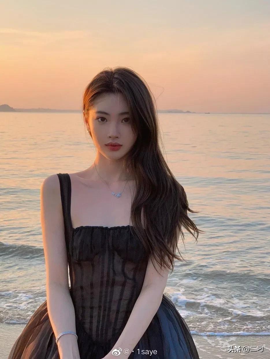 1saye Black suspender dress seaside sunrise photo - iNEWS