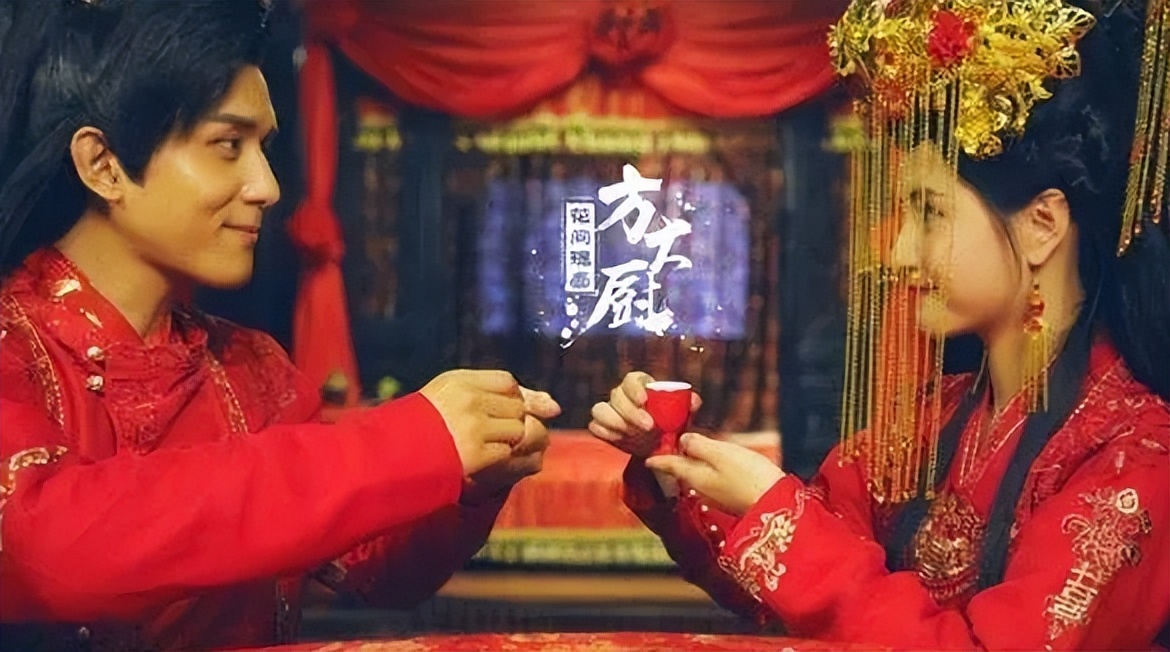 The heroine of the food drama "Chef Fang with the Pot in the Flowers ...