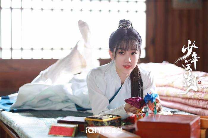 Zong Yuanyuan's "Juvenile Rivers and Lakes" hits the air, and the ...