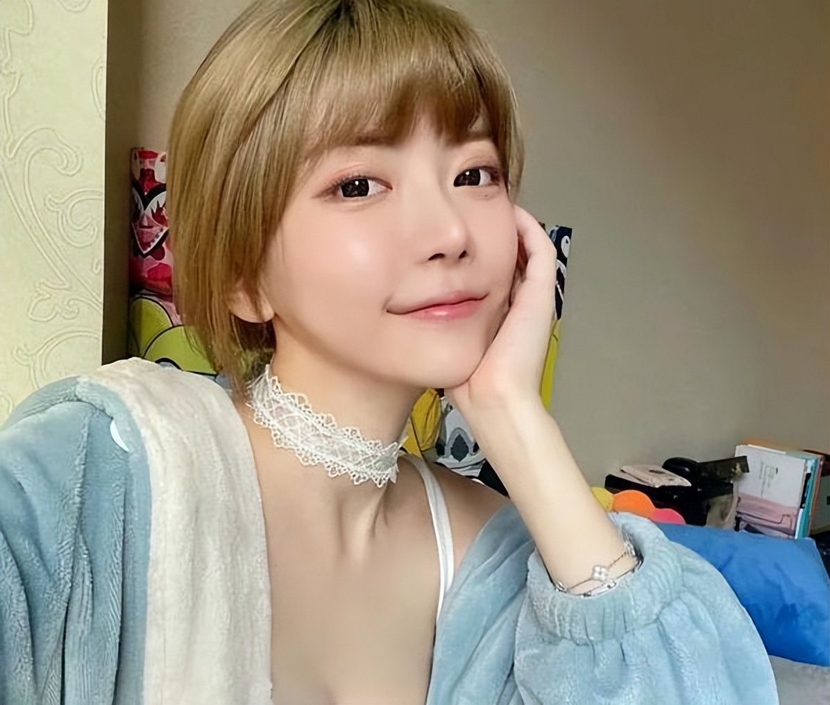 Husband fan was cheated? Zhou Shuyi's second channel officially ...