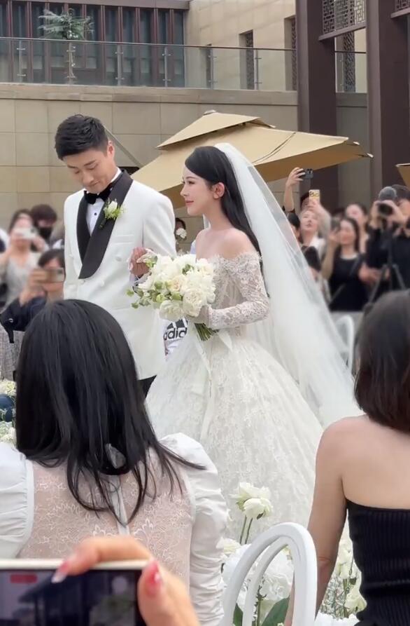 Internet celebrity Lin Shanshan got married for the second time, Wang ...