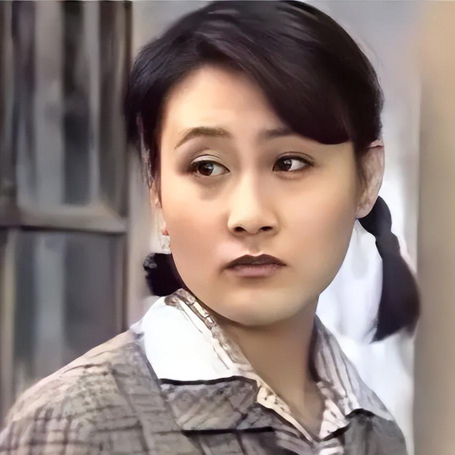 It is called an old drama, but it is the same in everything. It is time ...