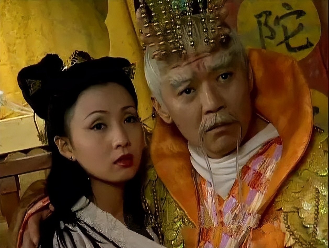 After a lapse of one month, Li Liqun spoke again: He said that he would not go to the mainland ...