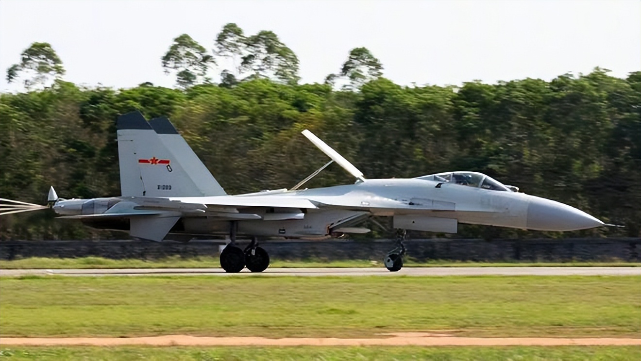 J-10A has begun to upgrade, and it is equipped with active phased array ...