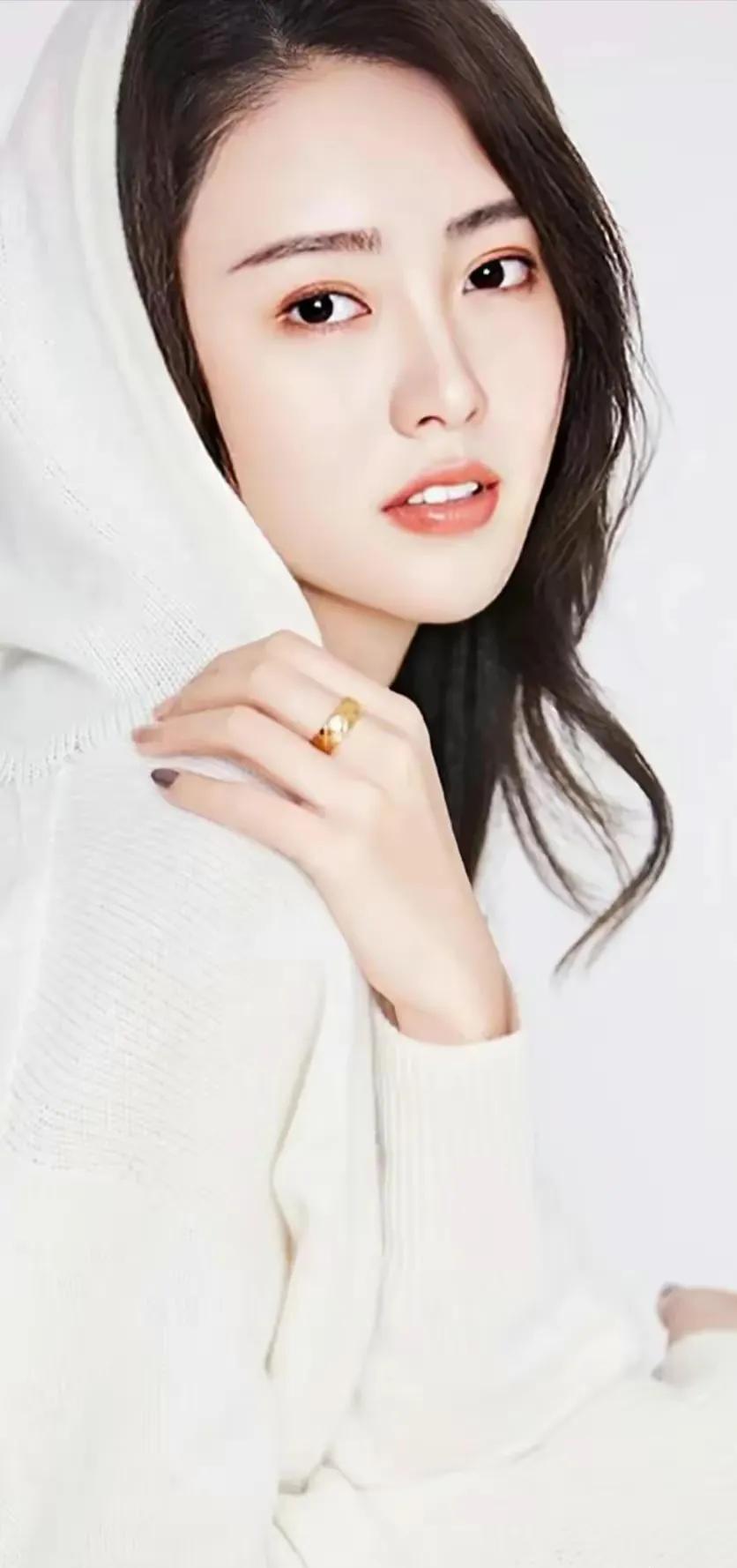 Sun Xiaolun, natural wind! - iNEWS