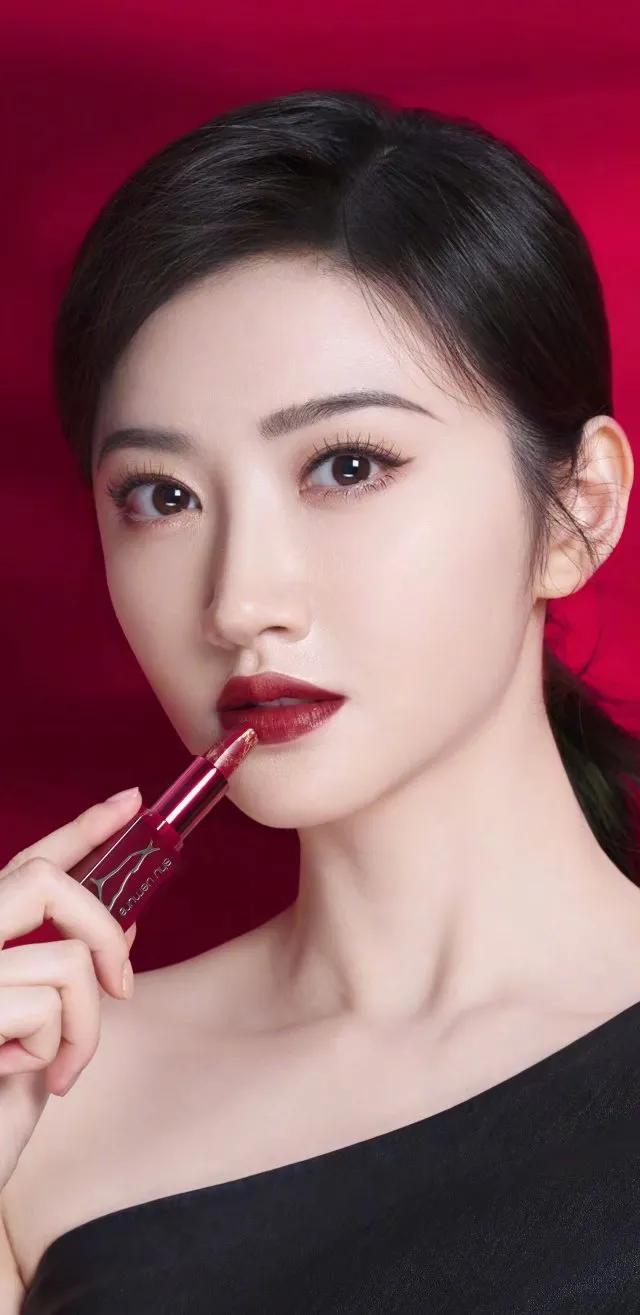 Sweet goddess Jing Tian - iNEWS