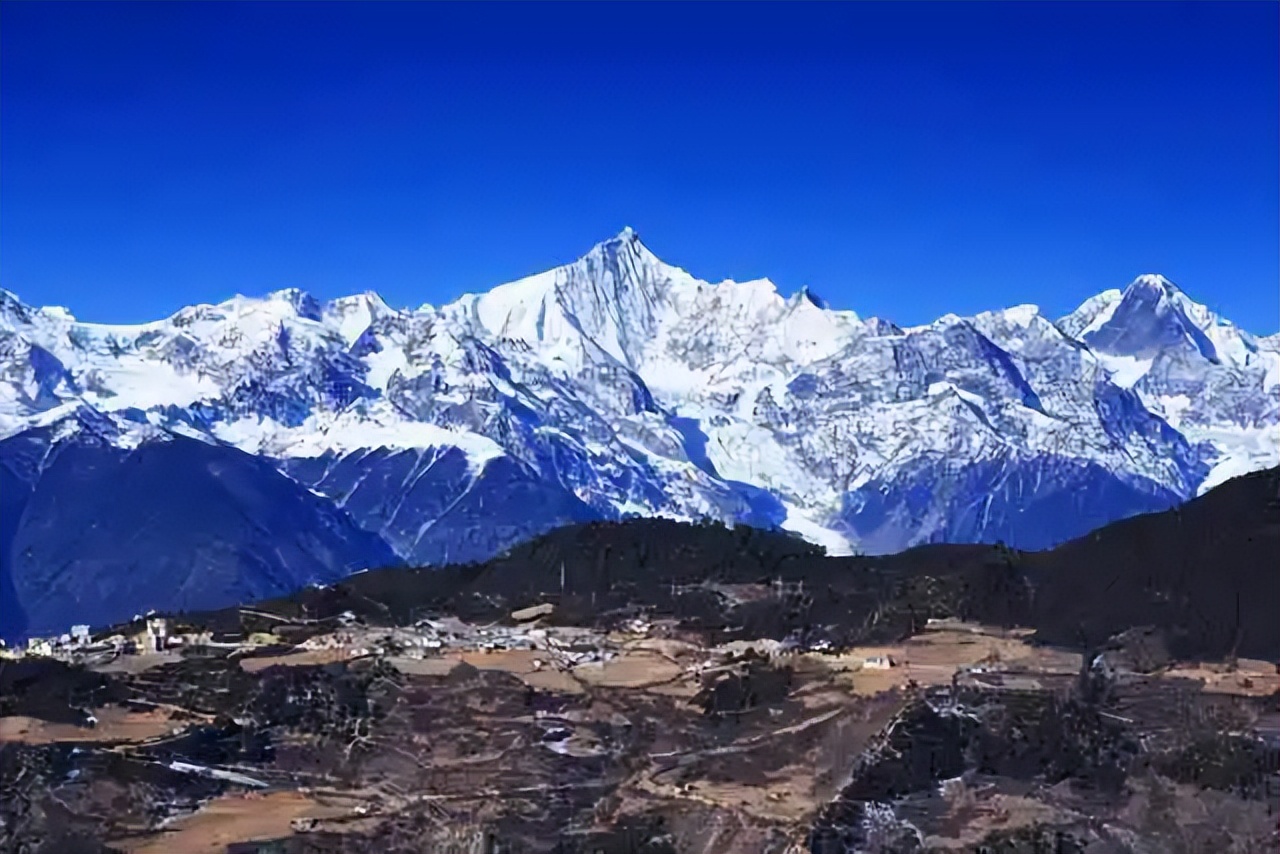 Natural Wonders in China: Three Parallel Rivers - iNEWS