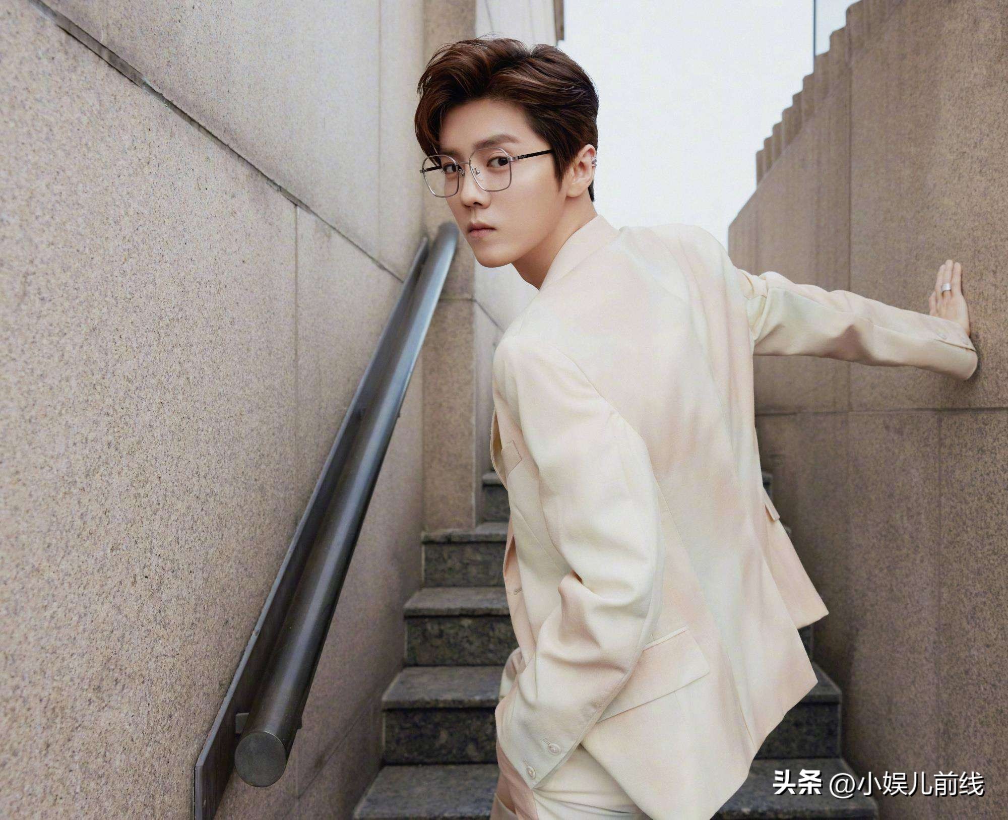 Lu Han celebrates Guan Xiaotong's birthday for six consecutive years ...