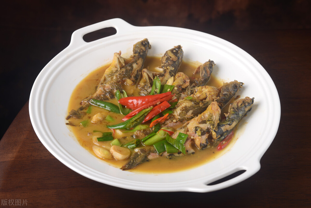 "Fubu" should eat more fish in summer. It has no scales, less spines ...