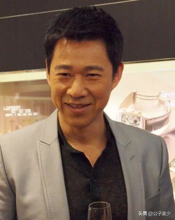 Zhang Fengyi: Married Huo Fan, a 12-year-old fan in his second marriage ...