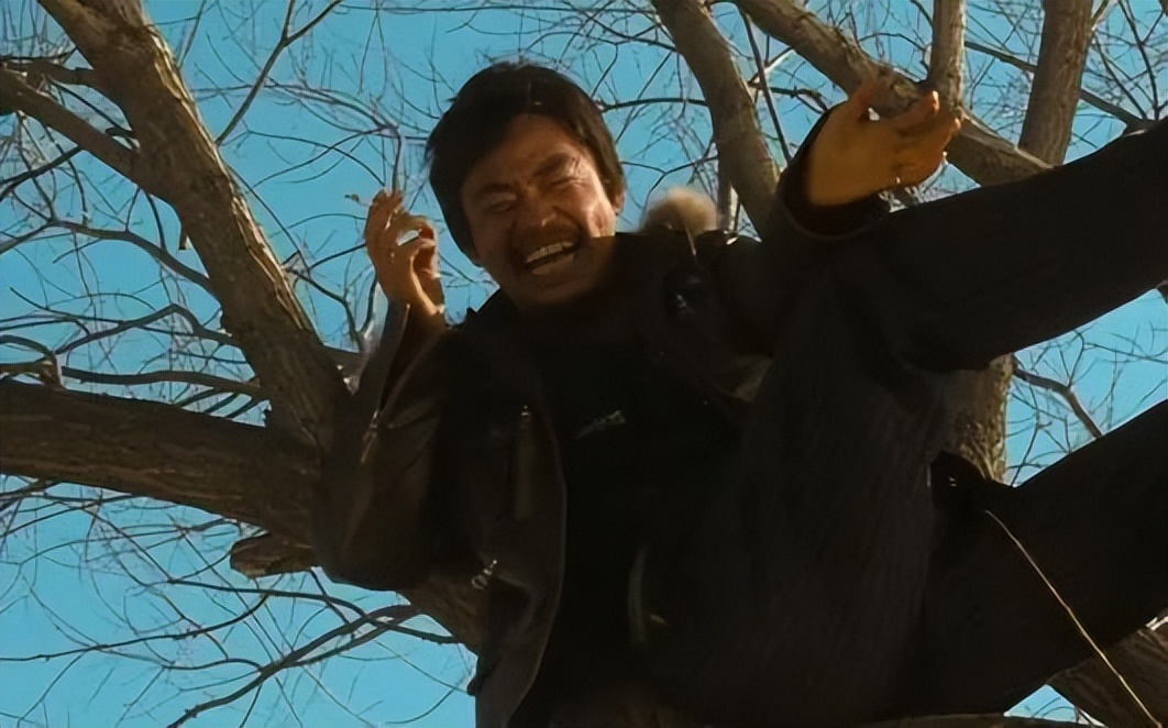 HELLO Mr. Tree, cruel and realistic, you and I are Mr. Tree in the eyes ...