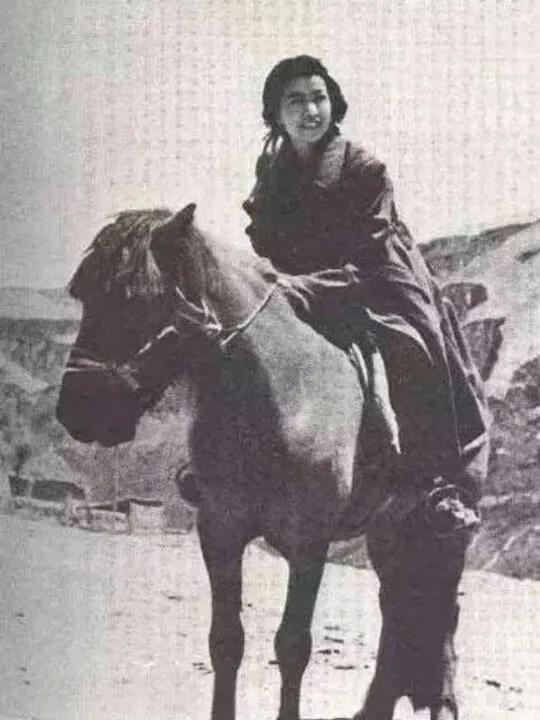 Mao Zedong photo 3 and family - iNEWS