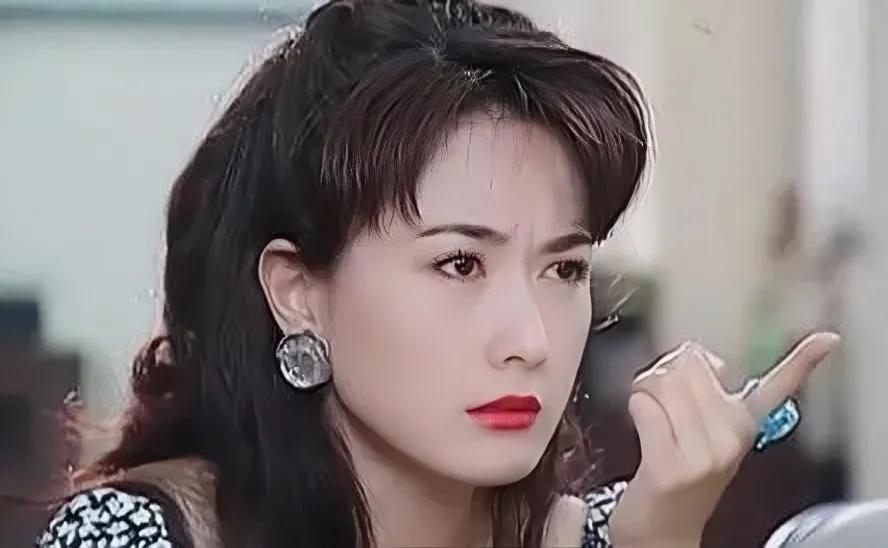 Ge Weiru: [A Fairy Wife] The most beautiful hostess, married into a ...