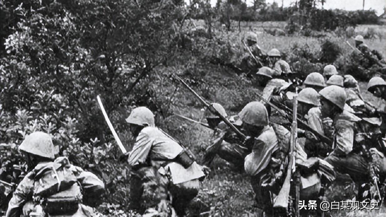 More than 300 people were imprisoned in a temple by the Japanese army ...