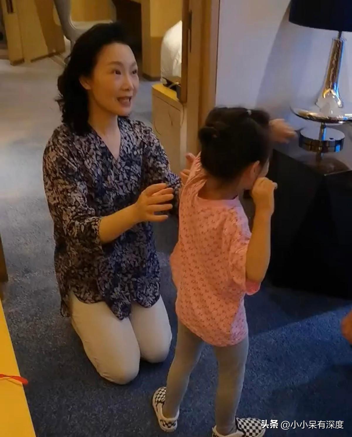 Lu Wei has given birth to three children?A recent photo of singer Lu ...