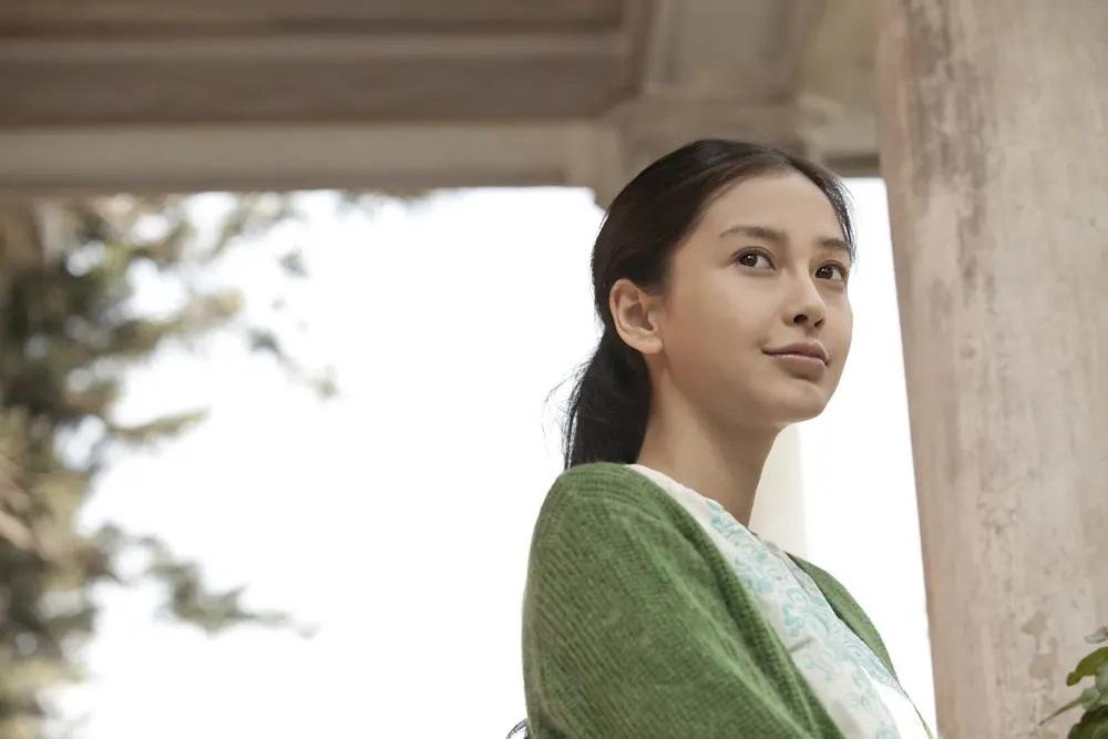 Yang Ying, from a model to an actress, is a Chinese actress with a ...