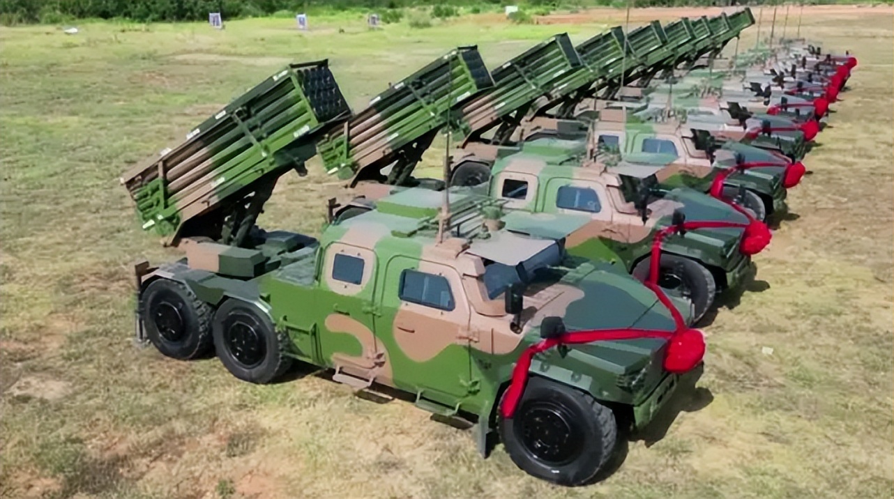 The 122 rocket artillery company of the People's Liberation Army ...