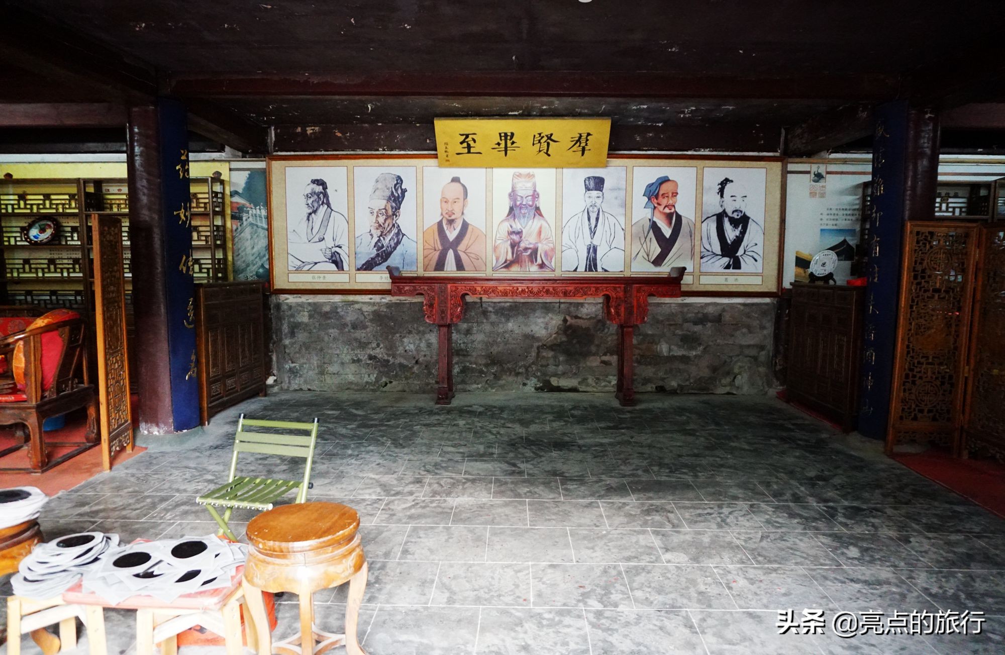 The most thrilling place in Nanyan Palace in Wudang Mountain - iNEWS