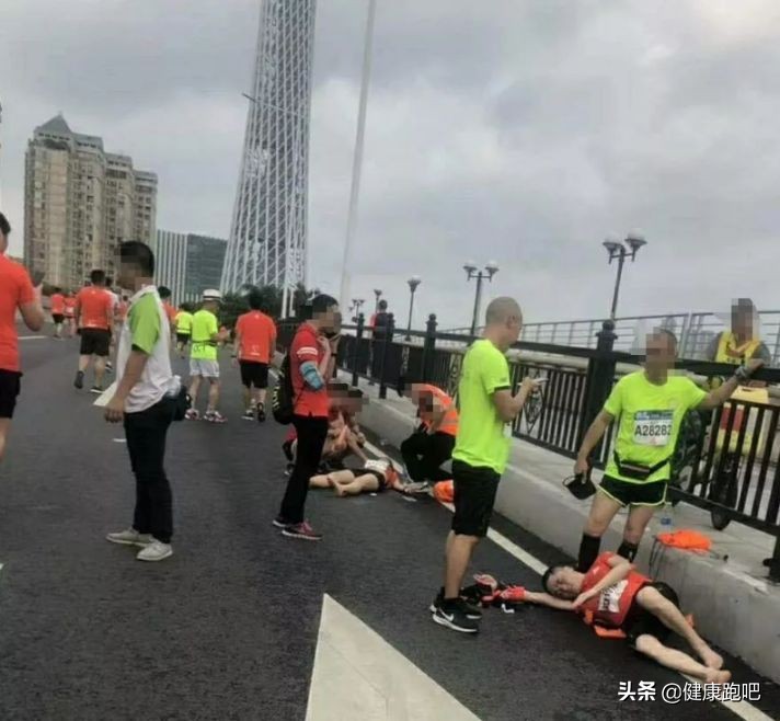 This morning, a Luoyang runner fainted!If you get dizzy while running ...