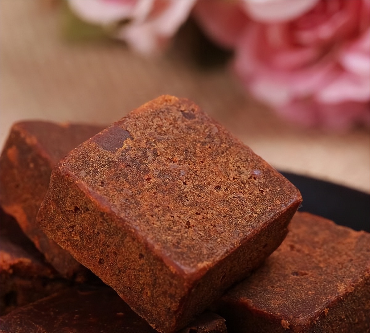 Why was sugar an embargo during World War II? - iNEWS