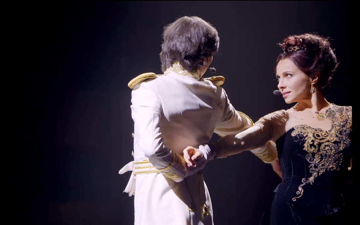The "Big Heroine" on the Stage of Musical Theater——Taking "Anna ...