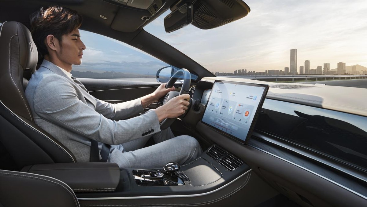 A new choice for National Day travel, BYD Han DM-i 242KM helps you ...