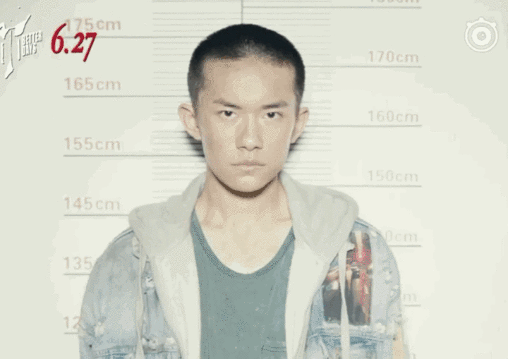 Low-key and restrained Yi Yang Qianxi - iNEWS