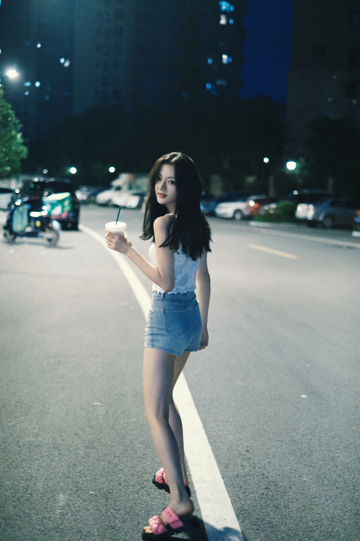 The hidden version of the beautiful leg goddess in the Chinese drama 95 ...